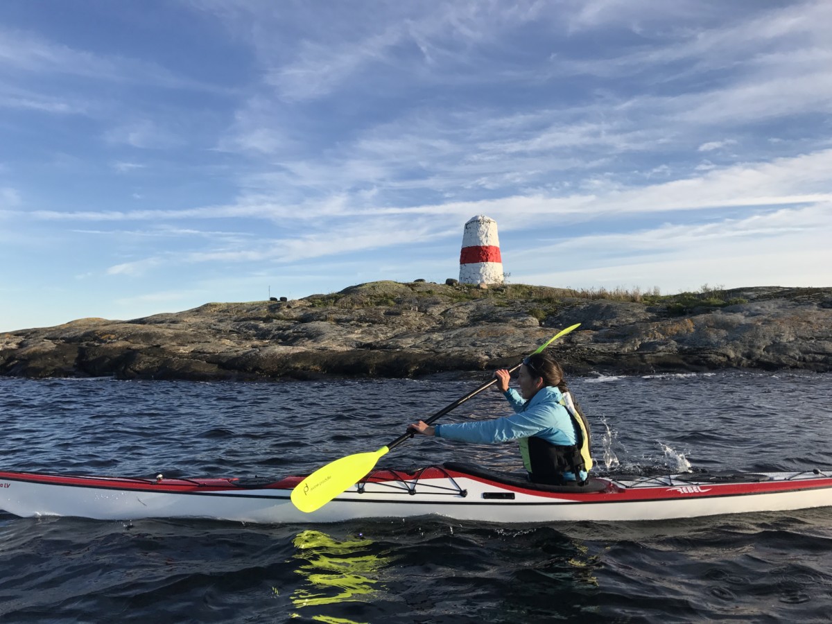 Rebel Kayaks Jara LV White/White/Black/Red | Ostkustenkajak