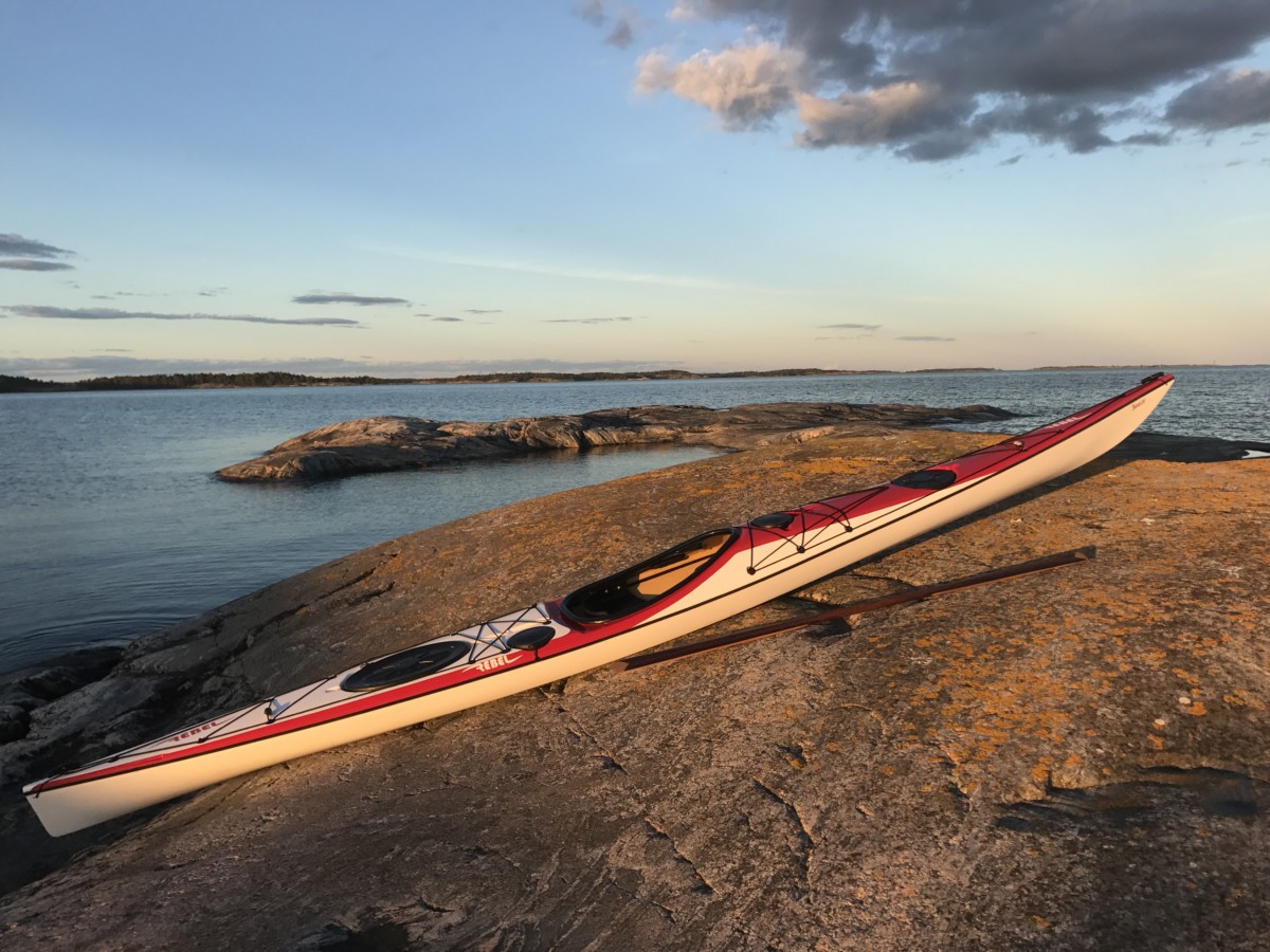 Rebel Kayaks Jara LV White/White/Black/Red | Ostkustenkajak